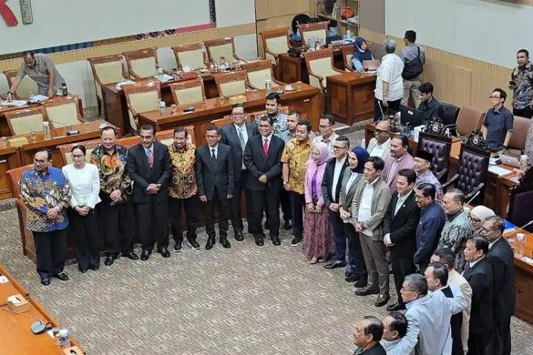 Komisi III DPR Setujui 7 Calon Anggota Komisi Yudisial 2025–2030 Usulan ...